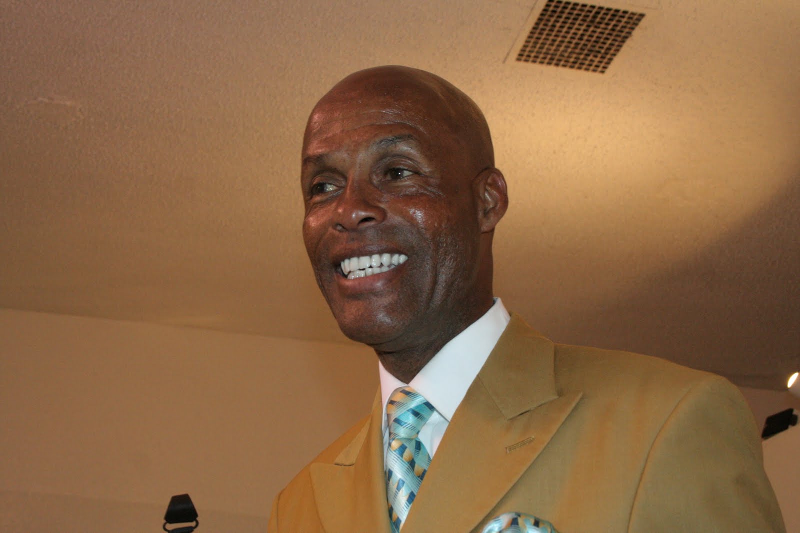 Brother Hannibal Blogging: Always Getting Love in Compton Mosque No. 54