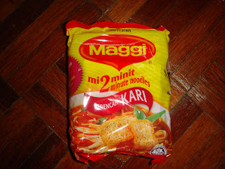 leongal: One packet of maggi curry