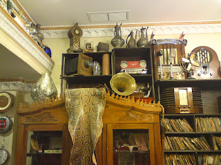 K5: The Modern Diwaniya: Kuwaits Musem/Antique Store.
