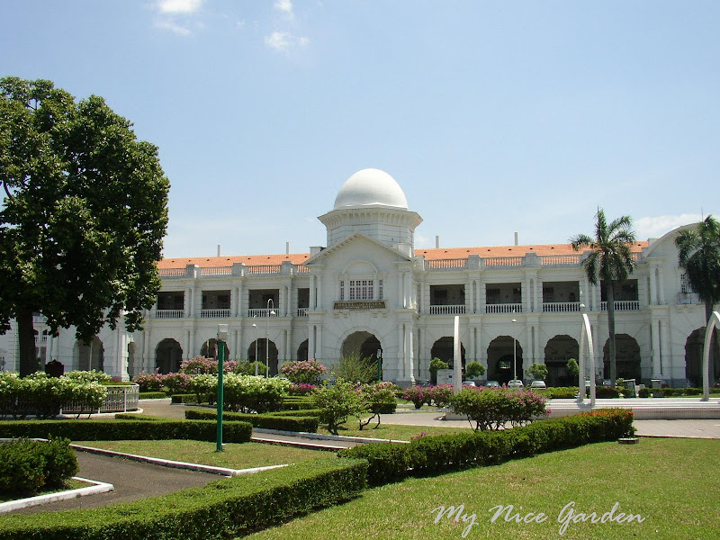 My Malaysia Daily Photo: The Railway Station - Taj Mahal of Ipoh
