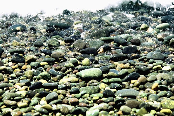 Visit La Union: Pebbled Beaches of Luna, La Union