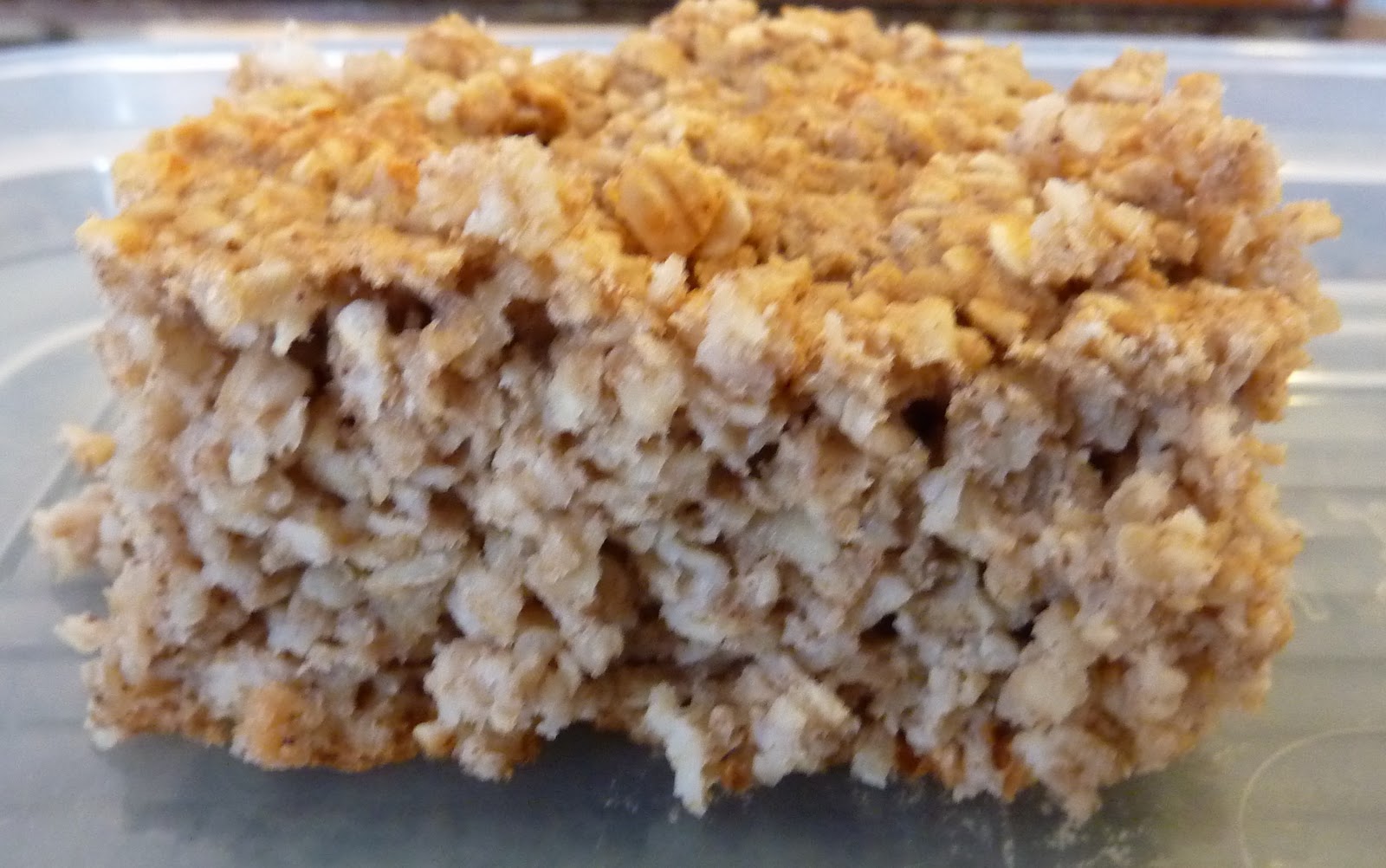 LIFE IS GOOD: BREAKFAST BAKED OATMEAL SQUARES