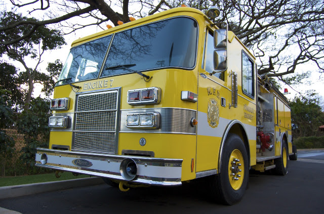 Maui Observer: Fire Engine Yellow