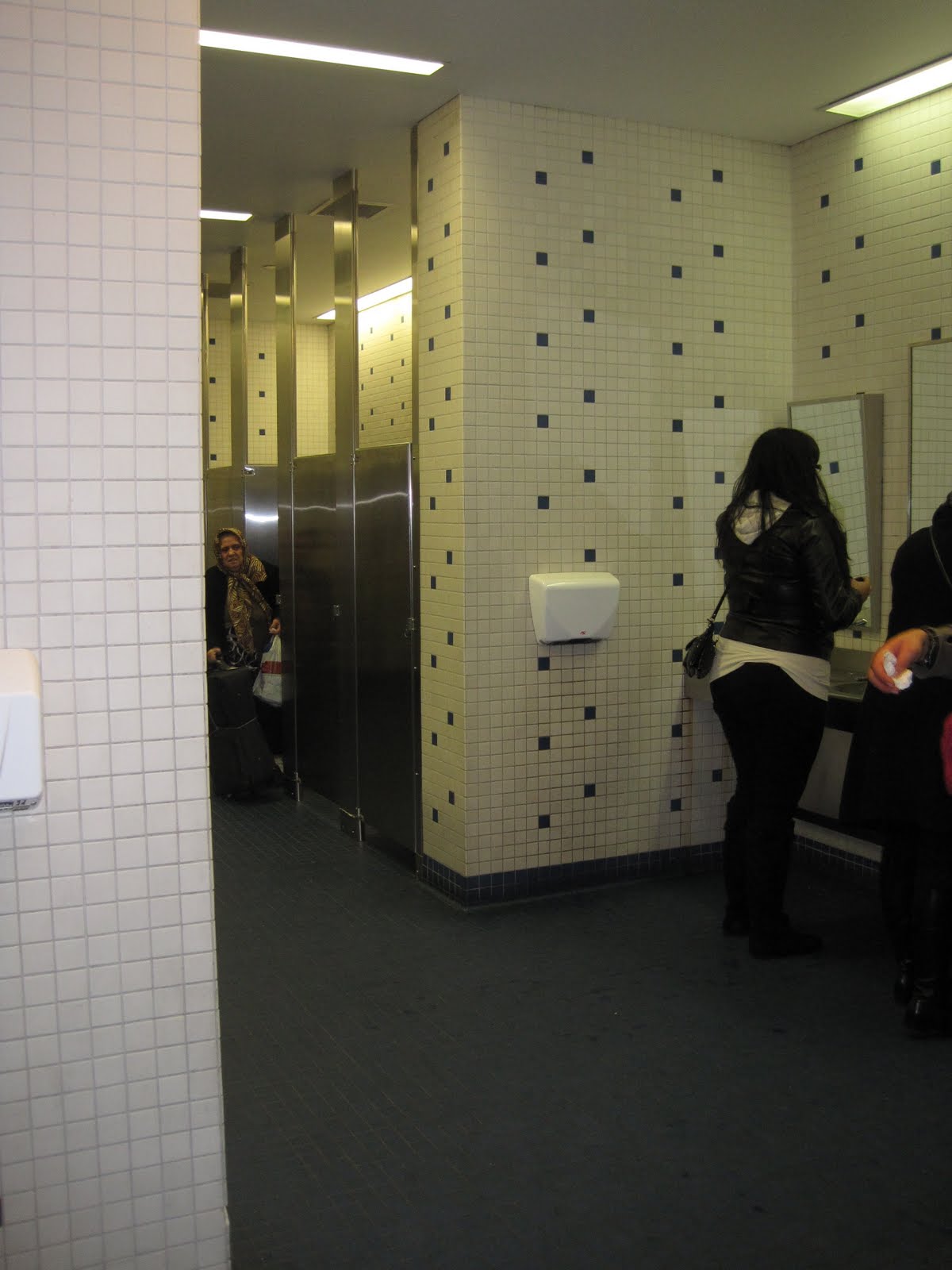 New York City: Bathroom to Bathroom: Staten Island Ferry Bathroom