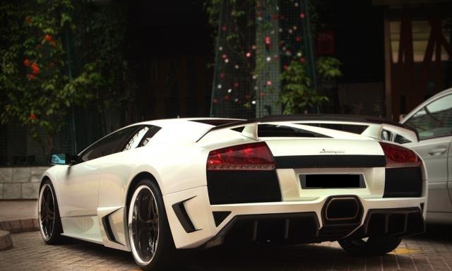 SG EXOTIC SPOTTER: Lamborghini Murcielago Premier 4509 LP640 [White]