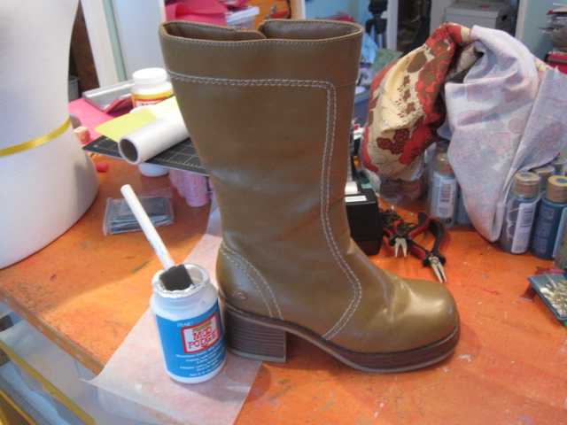 Cathie Filian: Fall Overhaul: Mod Podge Boots