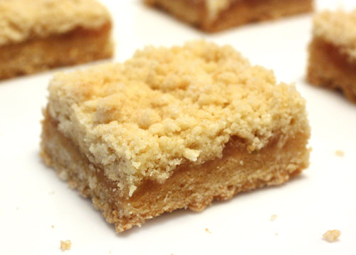 lisa is cooking: Ginger Pear Crumble Slice and Ginger Crunch Slice