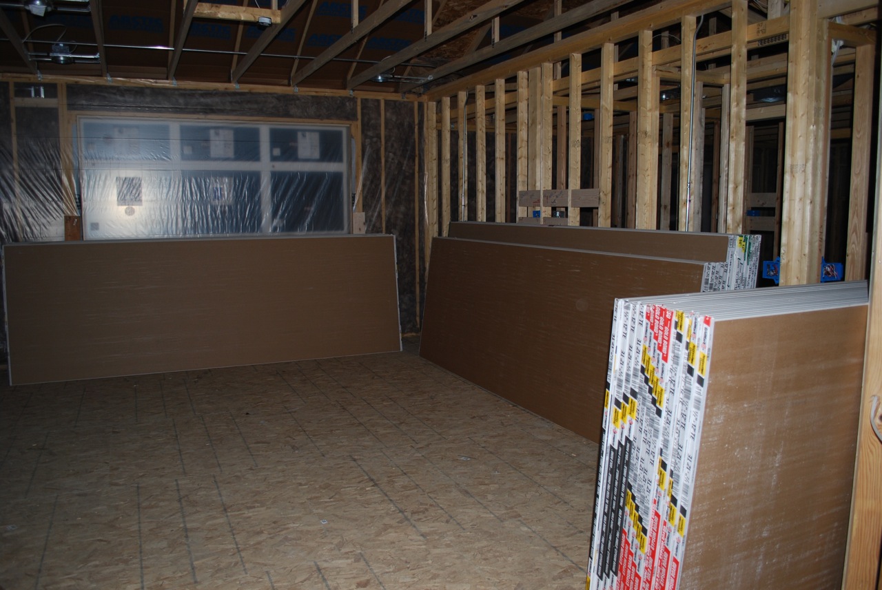 Ken's Iowa House: Drywall Delivered