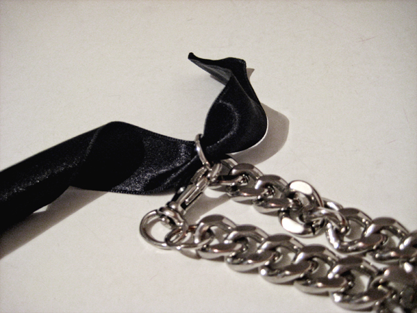 frashion: DIY_ Chain & ribbon necklace / Uradi sam_ Ogrlica od lanca i ...