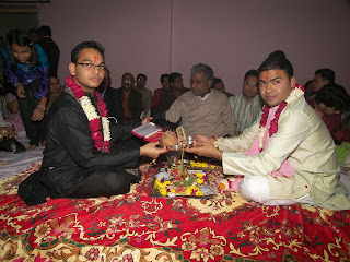 THE INDIAN WEDDING: Hindu Marriage Ceremony: Tilak Ceremony