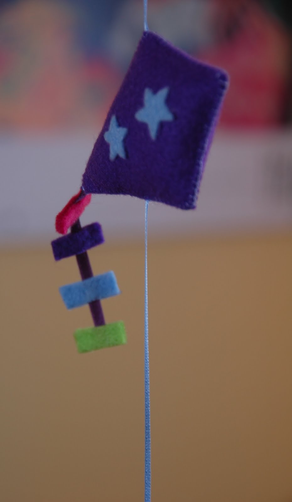 Cuentos y poesías para colgar: La Princesa Eleya y el cometa mágico