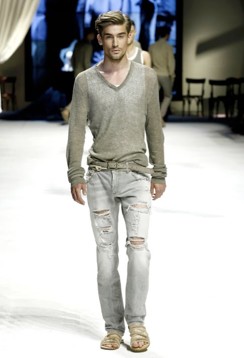 INDEPENDENT MEN: JOHAN JOHANSSON, PHILIP MILOJEVIC, VINCENT BANIC in ...