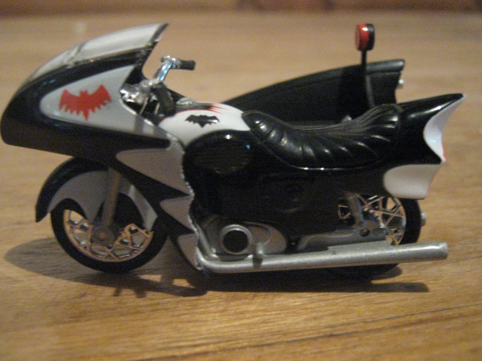 The Batcycle, la batimoto de la serie de Batman 1966