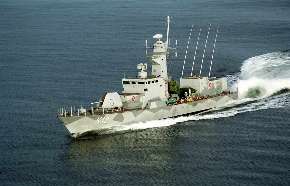 Naval Photos: 12/18/10