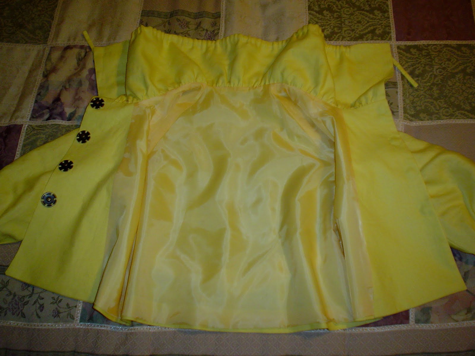 Amanda's Adventures in Sewing: Butterick 5335 - Yellow linen jacket w ...
