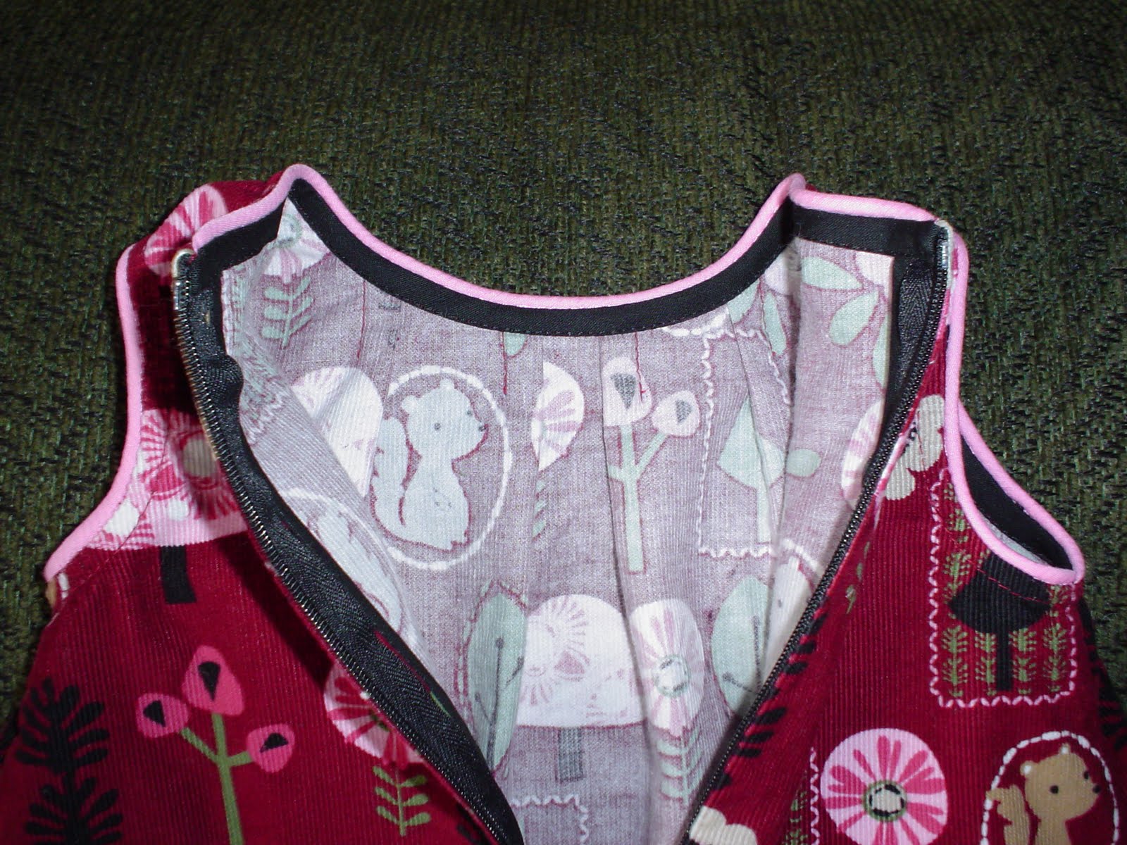 Amanda's Adventures in Sewing: Simplicity 4243 - Maroon print w/ zebra ...