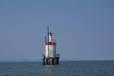 Neal's Lighthouse Blog: Sand Heads II, Strait of Georgia, B.C.