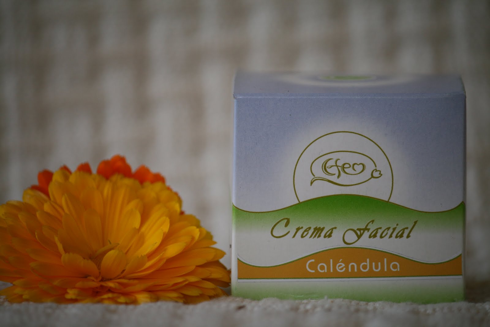 Mandala Arte Femenino Viajero: Crema Caléndula