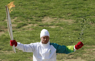 Runman: Olympic flame for Winter Games lit