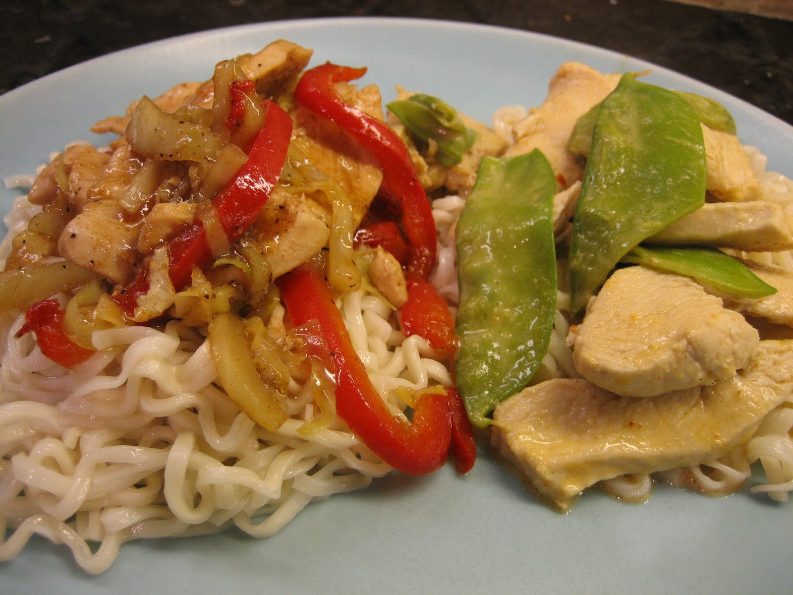 Thaimat med kyckling