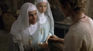 Elisabetta Canalis nuda in Decameron Pie | Tribe of Celeb