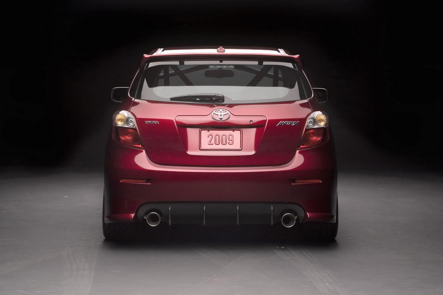 Hatchbacks: Toyota Matrix XR Detail review