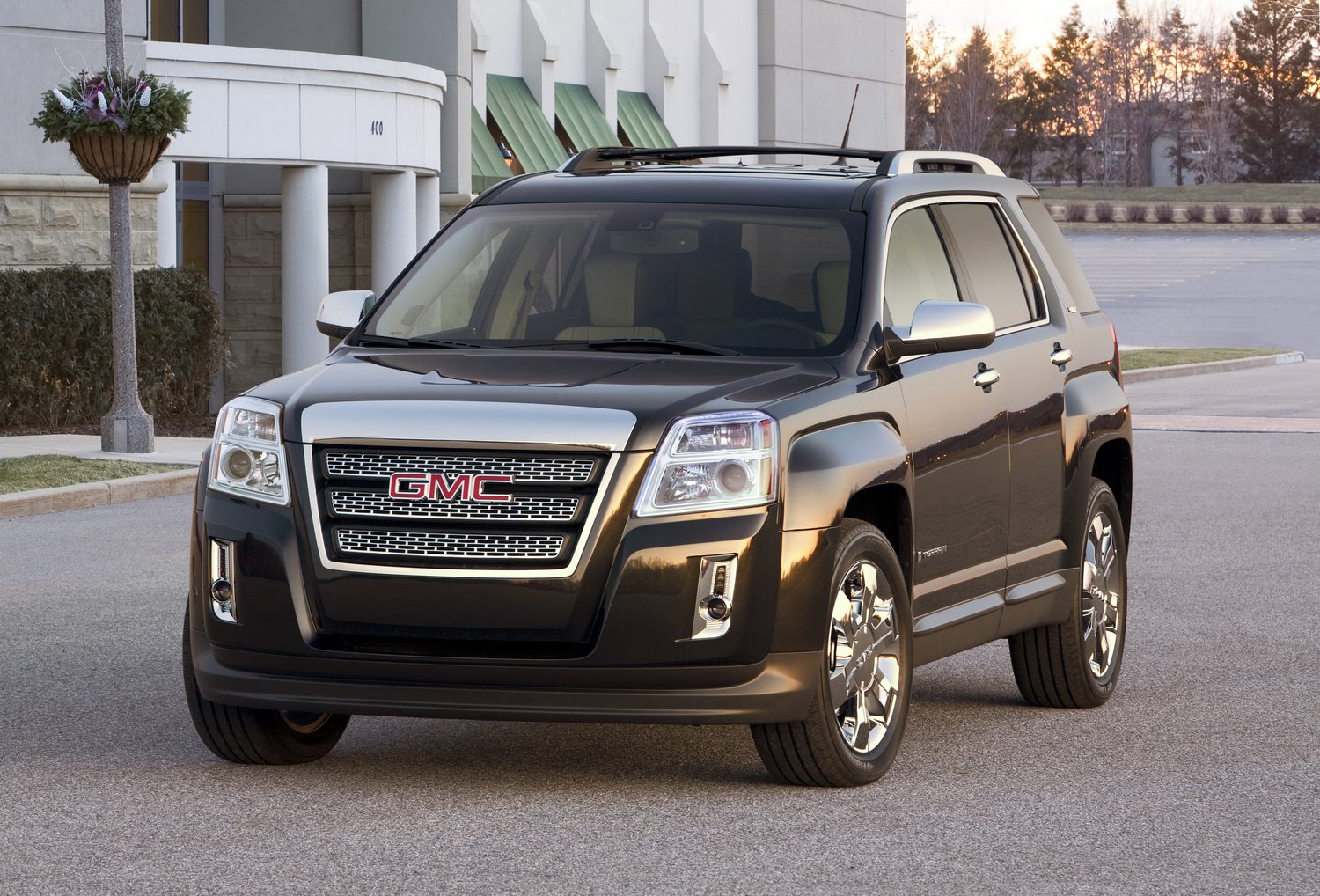 Automotive Car Magazine: 2010 GMC Terrain SUV with Brawny Looks and new ...