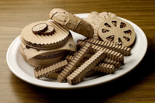 no hotdogs here: cardboard food