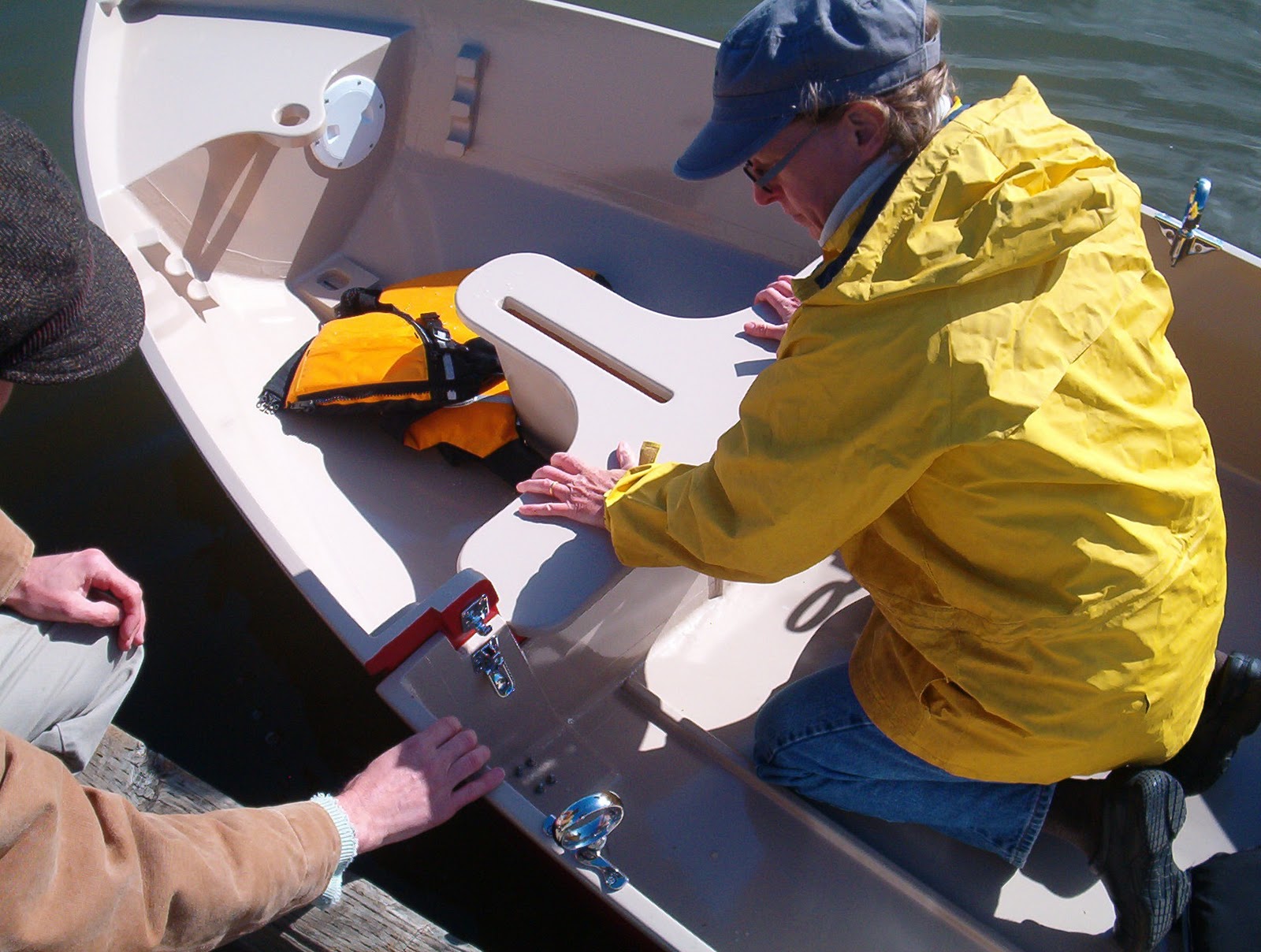 Thomas Boats: Building a Nesting Dinghy