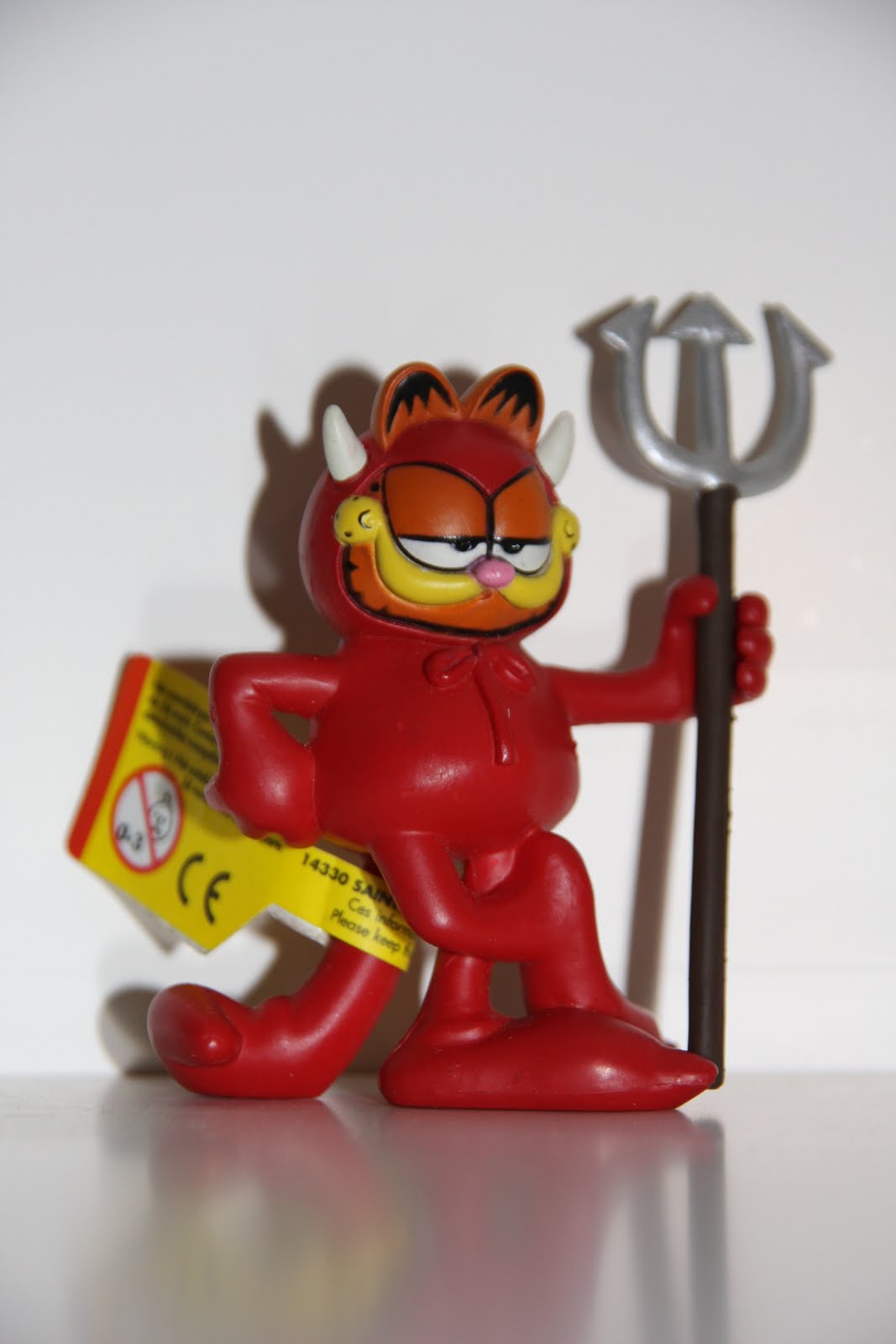 My little figurine collection: 20. Garfield - Devil