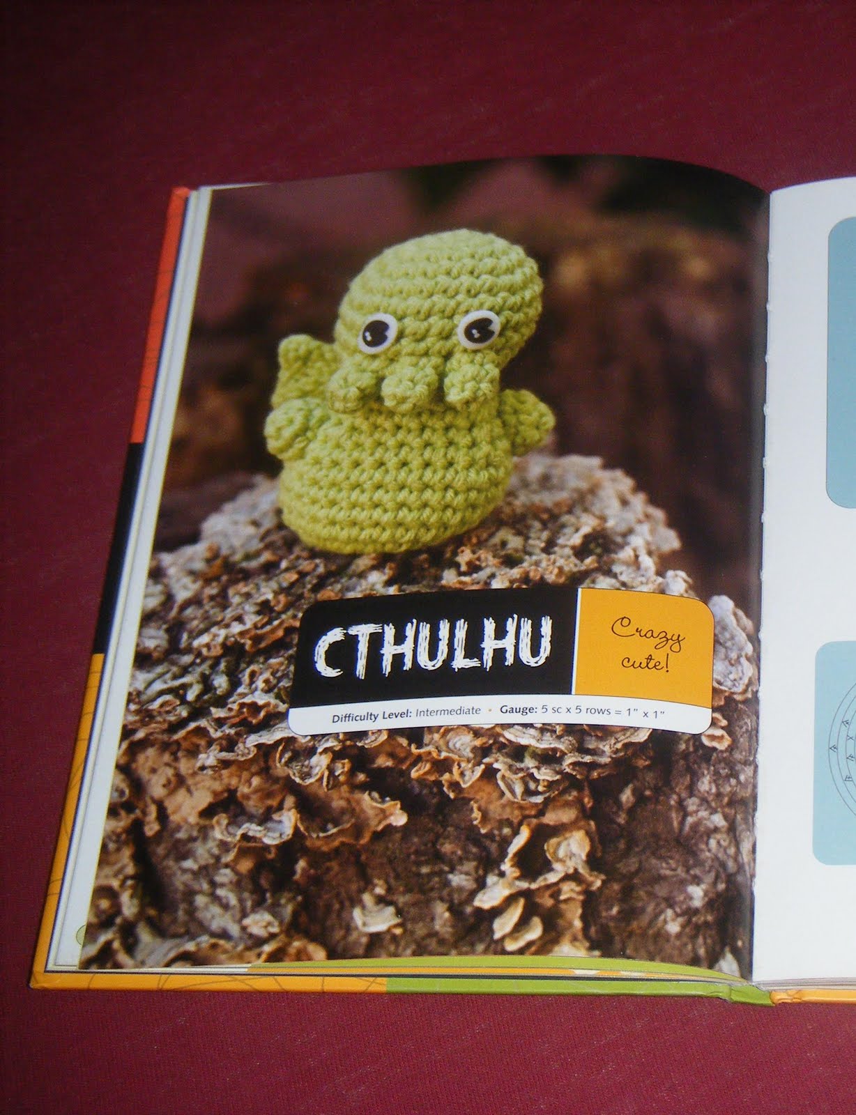The glorious books!: Creepy Cute Crochet