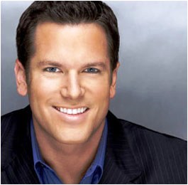 TV with Thinus: Thomas Roberts officially joins MSNBC as news anchor ...