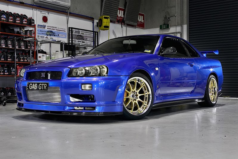 kicking ass, one day at a time: Nissan Skyline R32 - R34 GTR