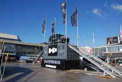 Transformers Live Action Movie Blog (TFLAMB): Hummer H3 In Transformers?