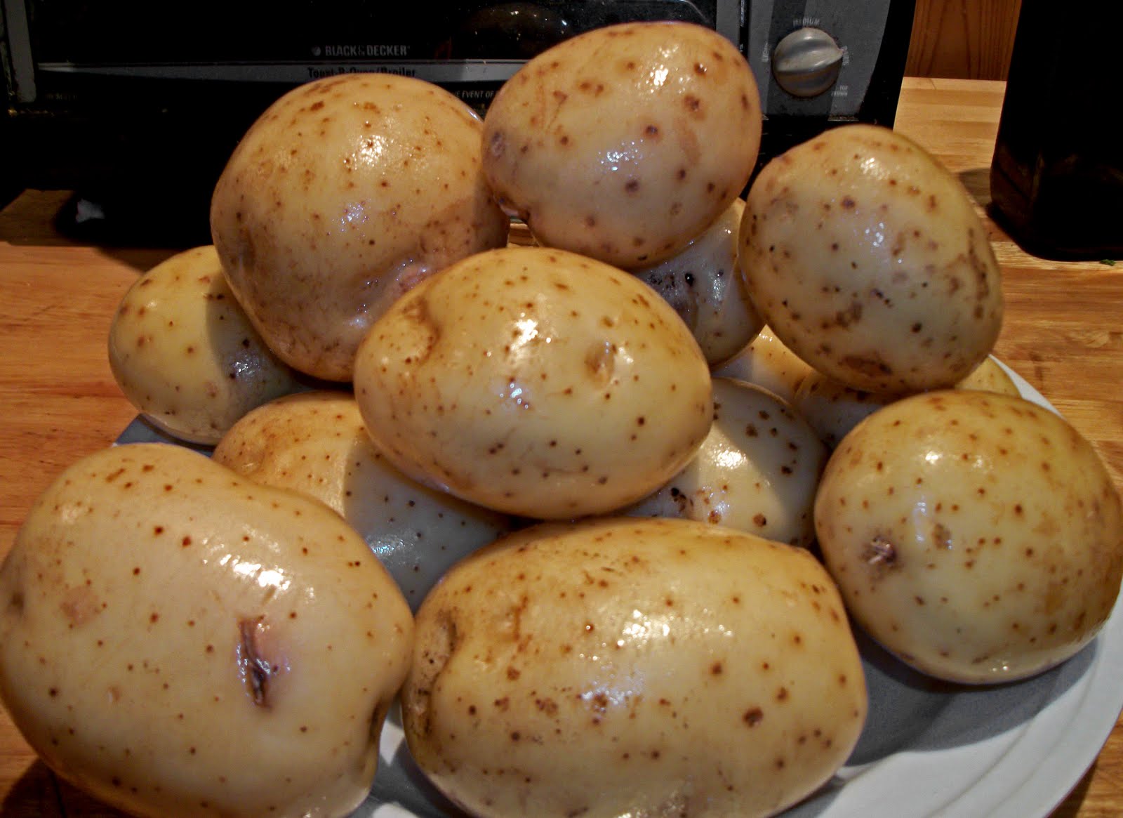 Eve Love à la montagne: Iron Chef Challenge - Patates Pilées