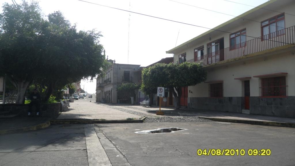 CUAUHTEMOC COLIMA: NUESTRAS CALLES......... En paz y tranquilidad