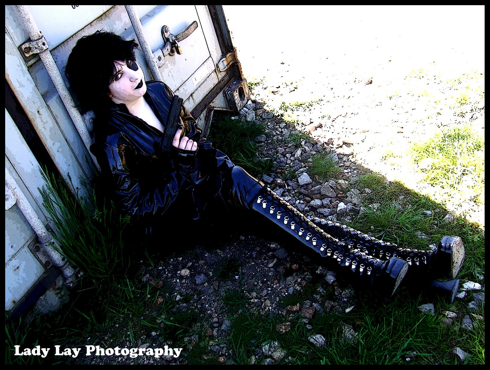 Goths In Hot Weather ©: 2010