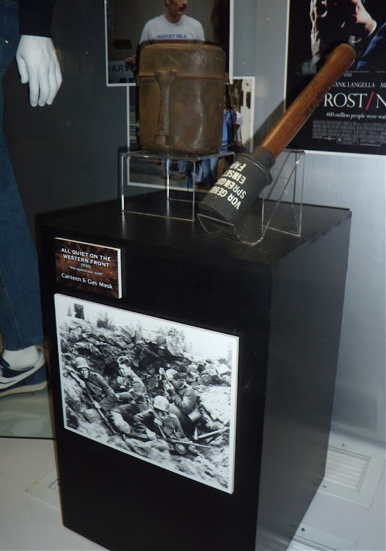 Hollywood Movie Costumes and Props: All Quiet on the Western Front ...