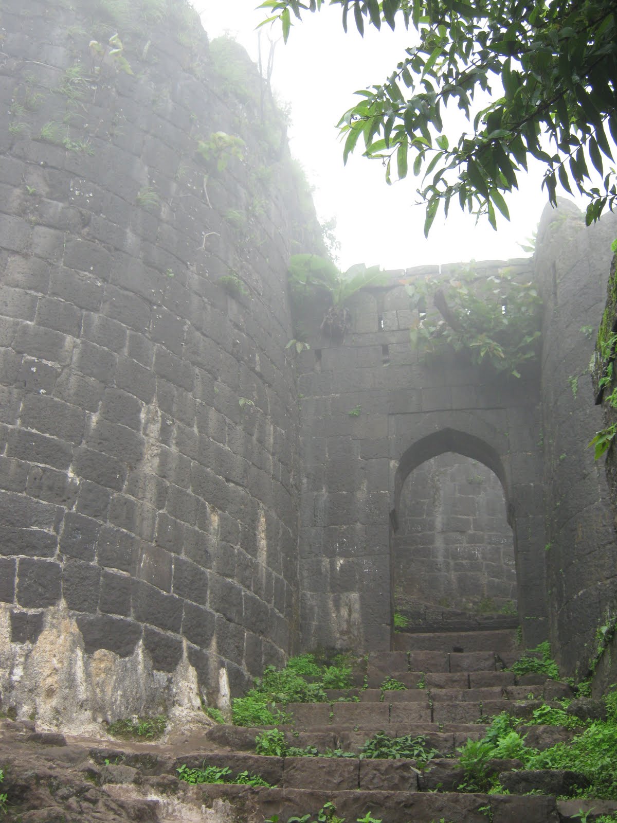 The Maratha Warrior: Purandar Fort - The rising of Shivaji Raje against ...