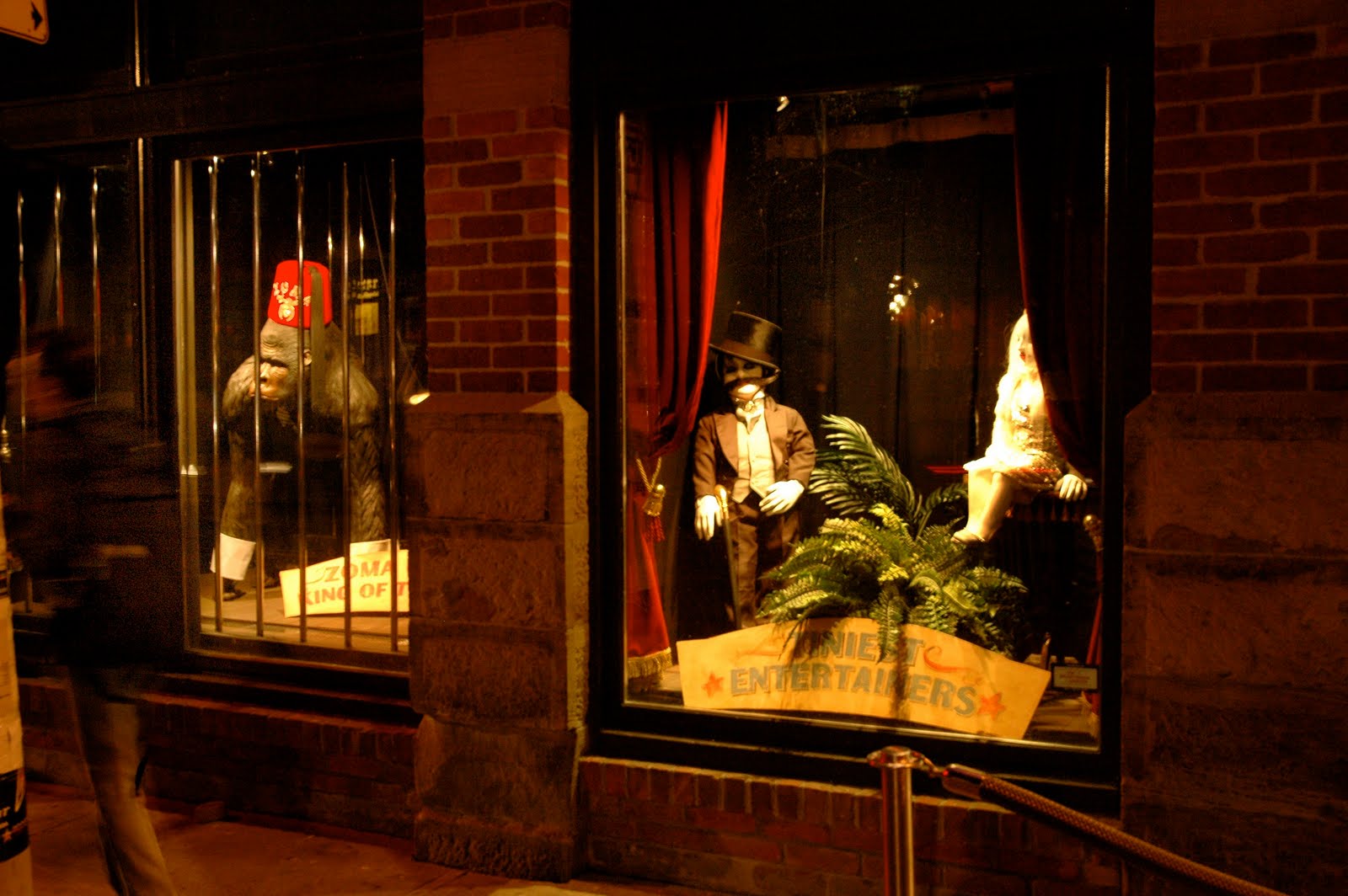Natasha Leigh Gordon: "CARNEY SIDESHOW" - CiRCA NIGHTCLUB TORONTO