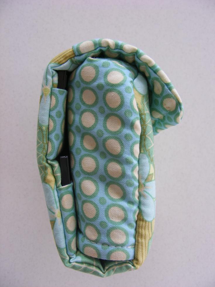 Come Sew With Me: DSi XL Roll Up Padded Case