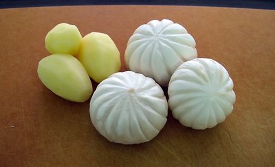 Chef Jefe's Food Thoughts: Knife Skills I: Fluting Mushrooms