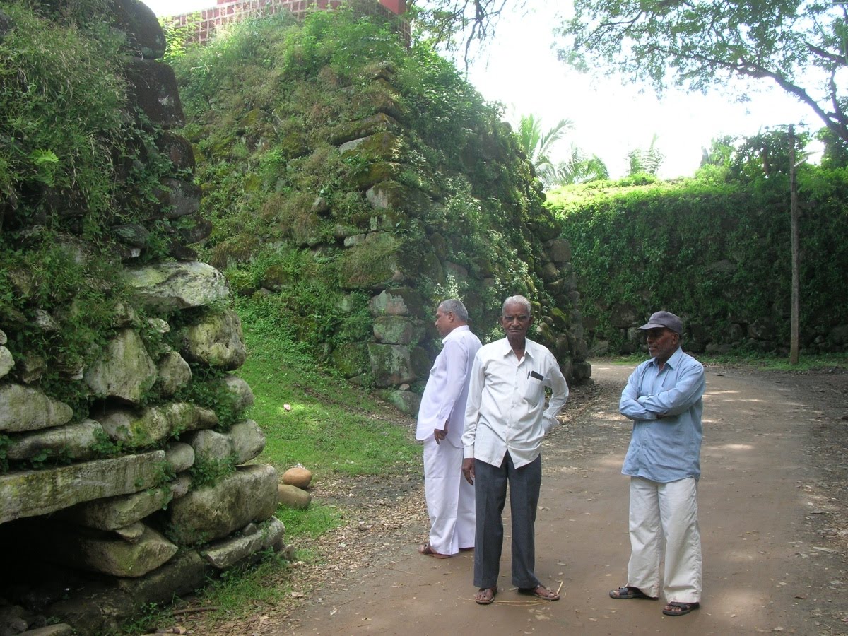Journeys across Karnataka: Haliyal Fort