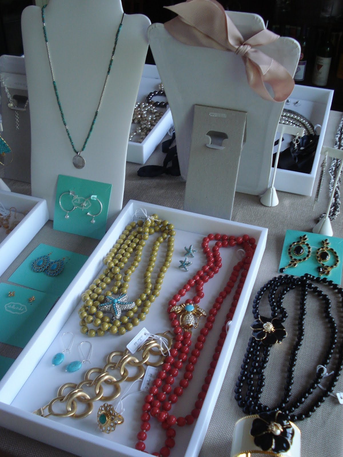 Girls & Pearls - Jewelry Event with Stella & Dot | Entertaining Life Daily