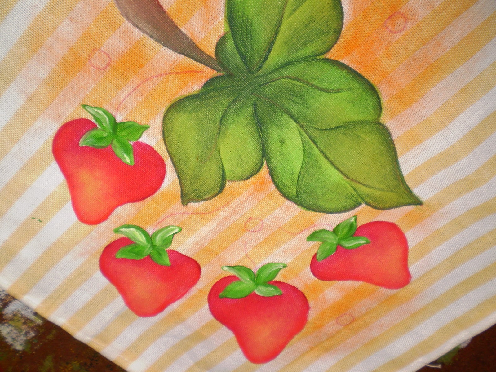 ARTES Luciana Reis: Pintura de morangos