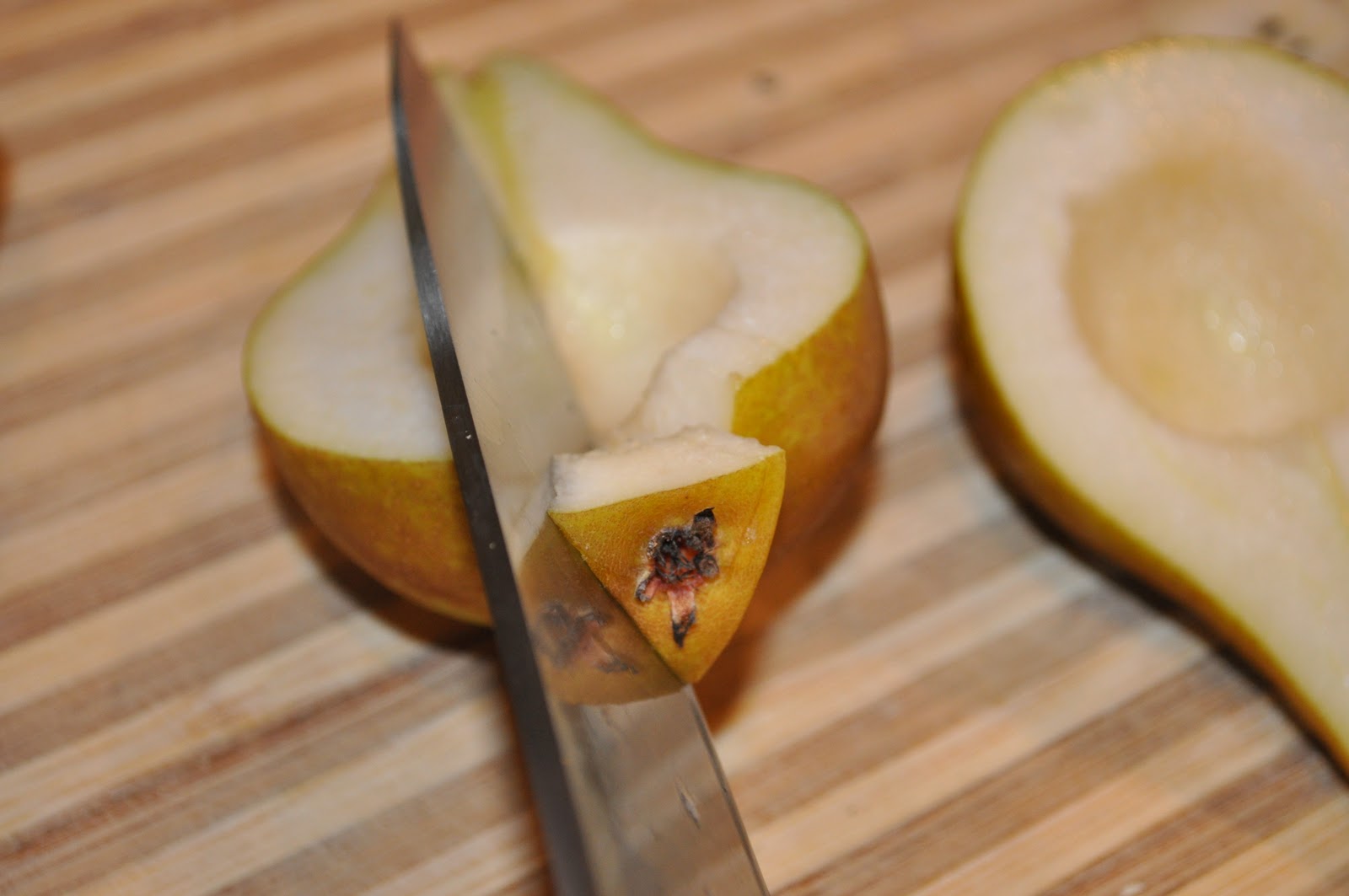 Shih's Cooking: How to core a pear