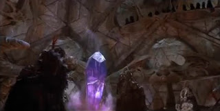 Shadow Wolf Blogage: Dark Crystal review