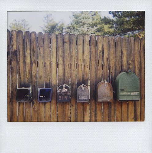 create.love.grow: love: vintage mailboxes