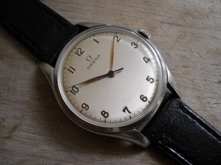Welcome to Vintage Watch World....: The Legend - Omega 30T2 ... ca. 1943