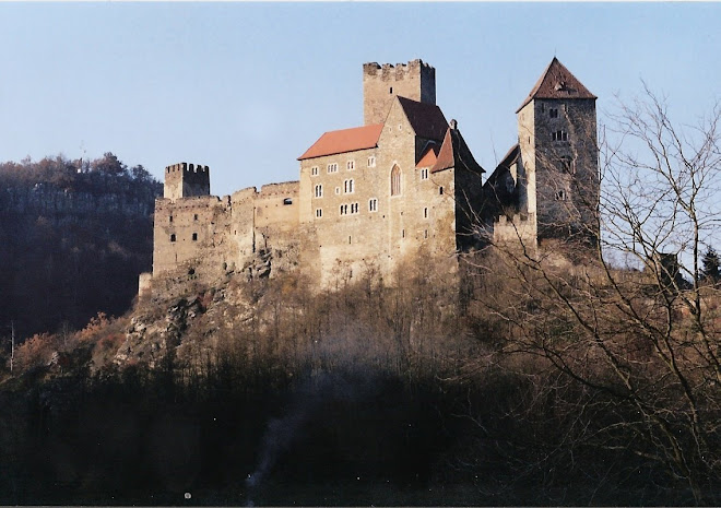Burg im Waldviertel - Hardegg: Ein festes Haus